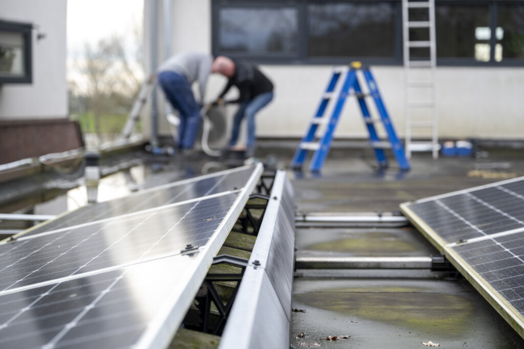 5 Essential Steps to Prepare Roof for Solar Installation (2025 Positive ...